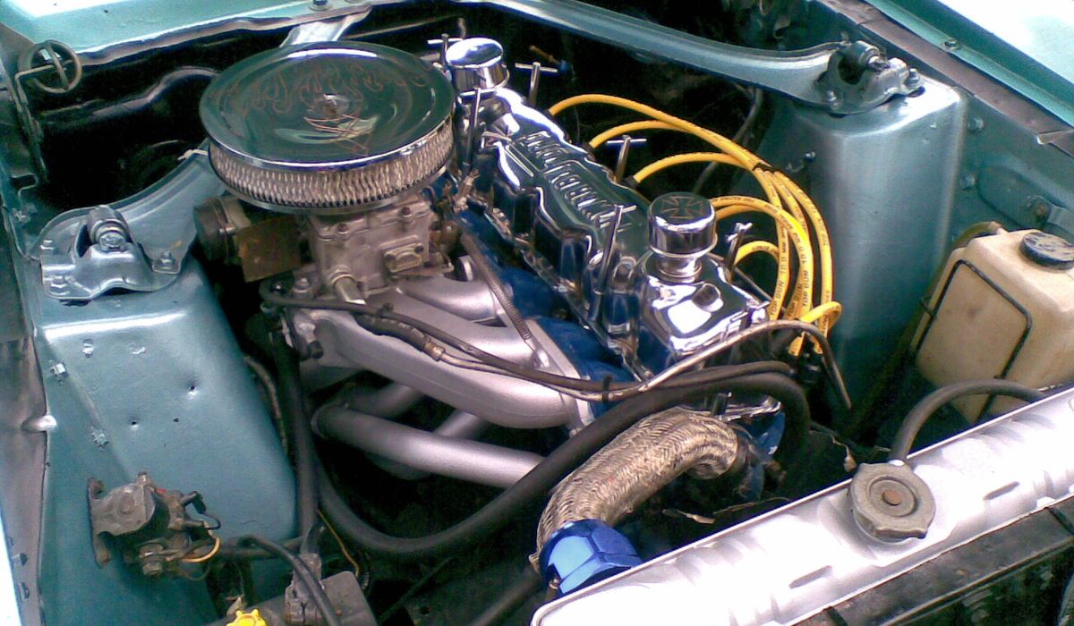 What is Scavenging of Engine?