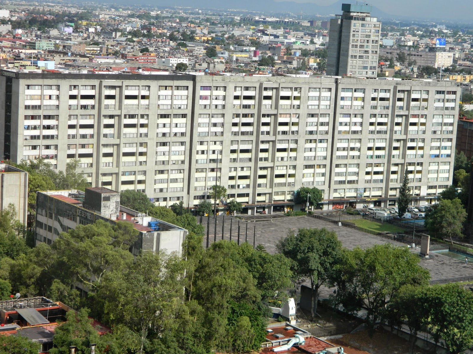 Fundacion Tlatelolco: Los Edificios Tipo "C"