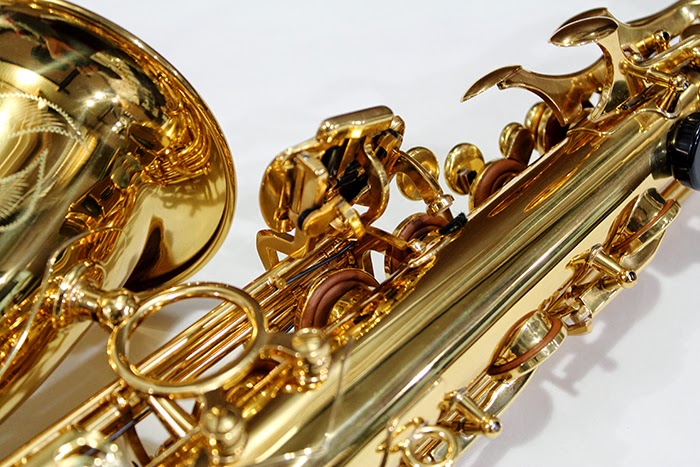 Jenny Cooper Saxophone: Jenny Cooper Sax - General introduction