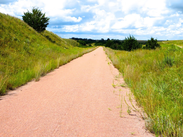 Chuck's Adventures: Biking Nebraska's Cowboy Trail