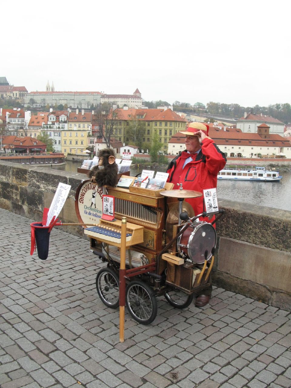 Ides to Ides: Prague Pints pt. 1: Playthings & Shadow Paintings