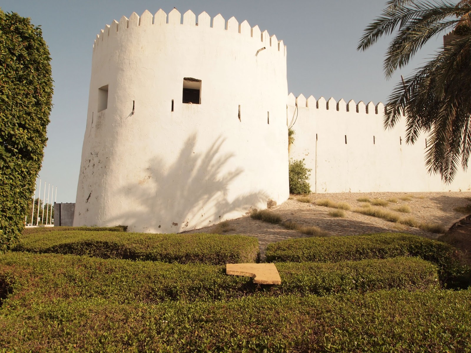 The Azanian Sea: Sohar: old fort and souq