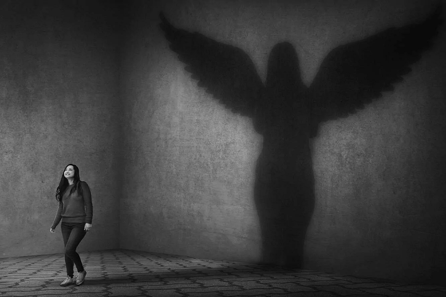 10 MANERAS DE SABER QUE UN ÁNGEL TE ESTÁ CUIDANDO - SALUDABLE Y POSITIVO