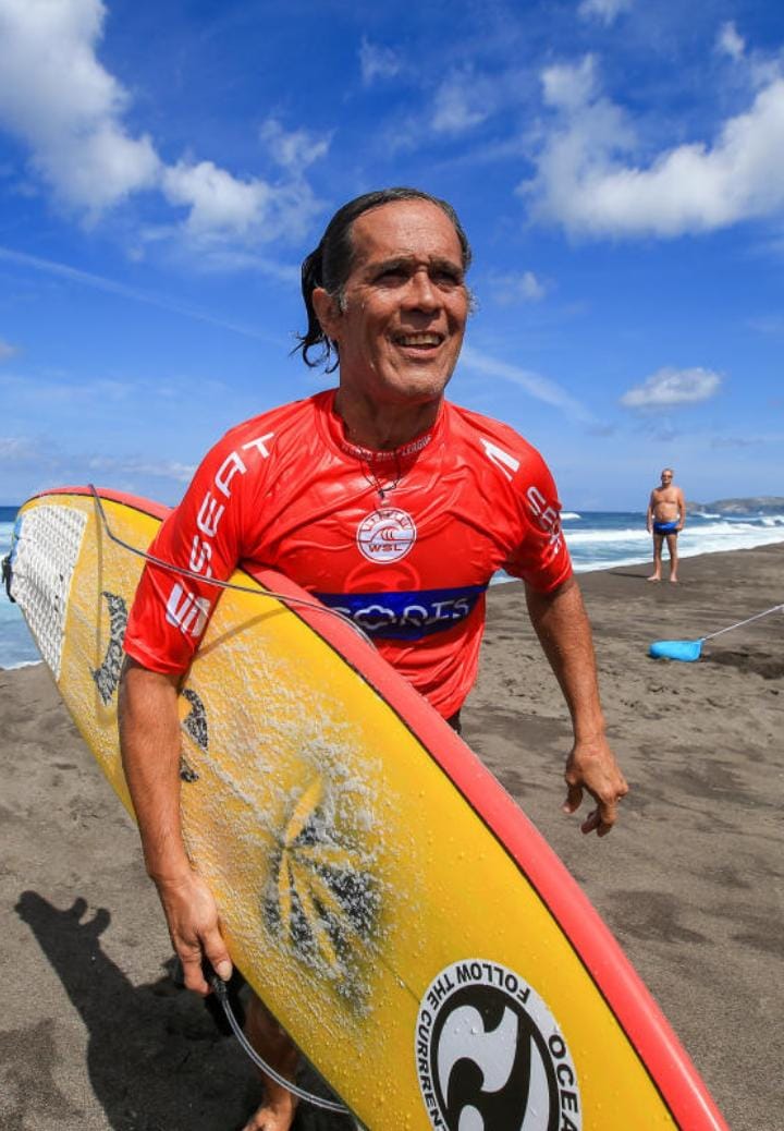 Primeiro havaiano campeão mundial de surfe, Derek Ho morre aos 55 anos ...