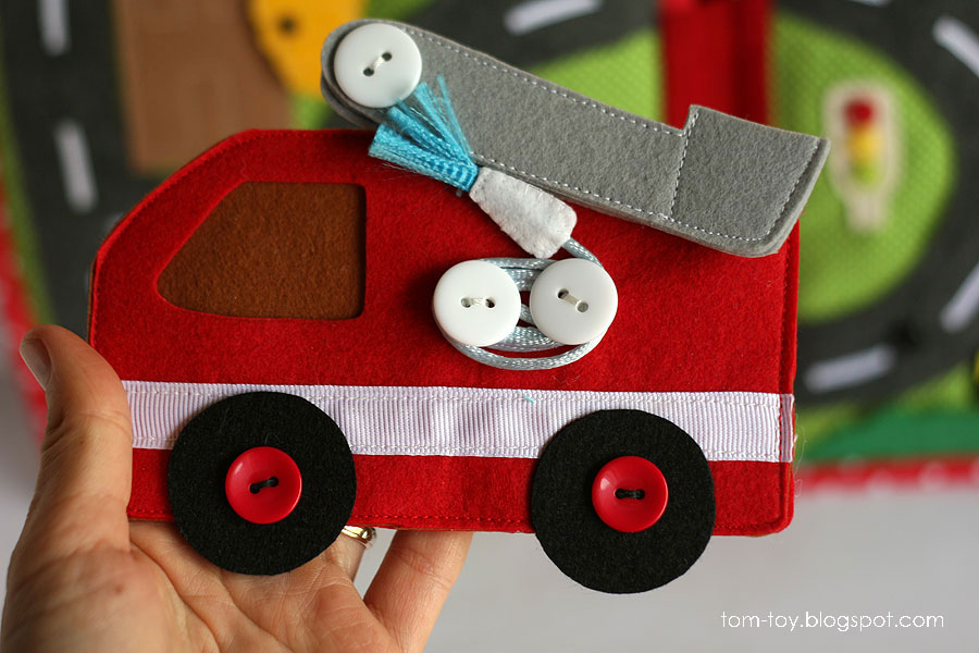 TomToy : Fire station book