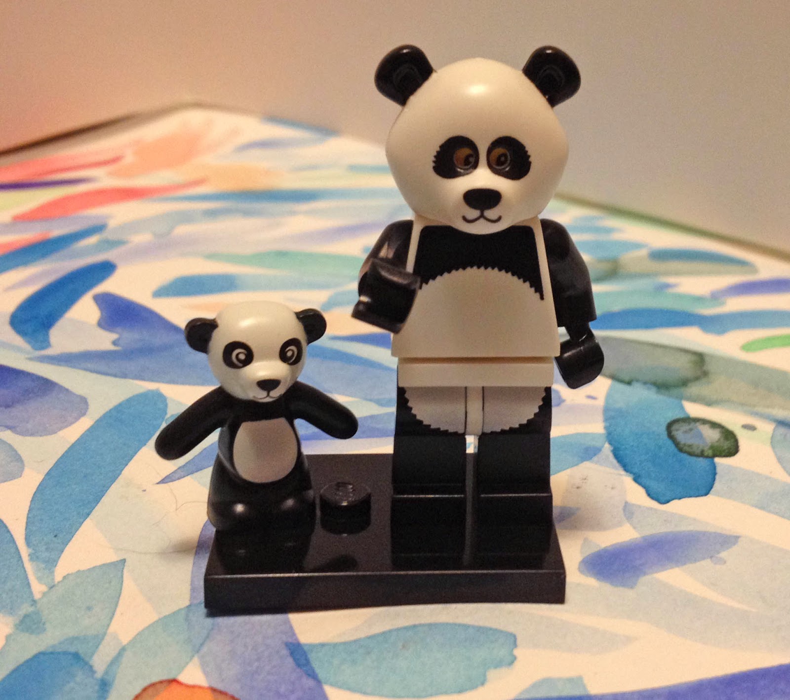 The Minifigure Collector: Minifigure Spotlight Lego Movie - Panda Suit Guy