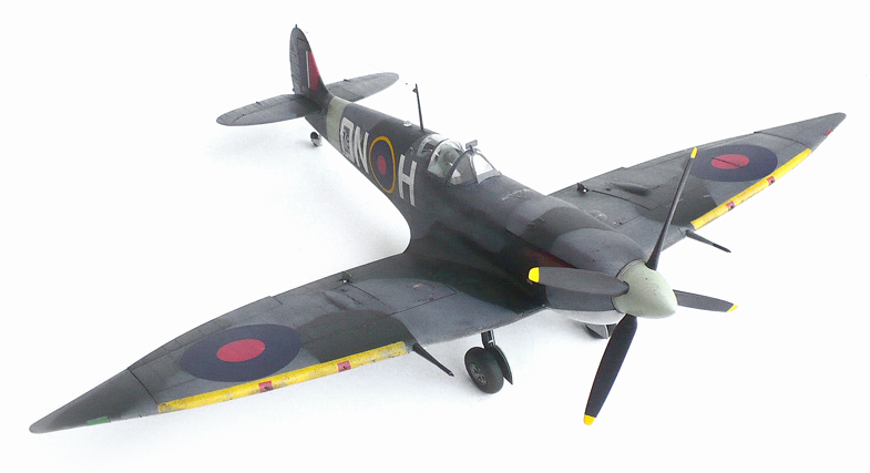 The Great Canadian Model Builders Web Page!: Supermarine Spitfire Mk VI