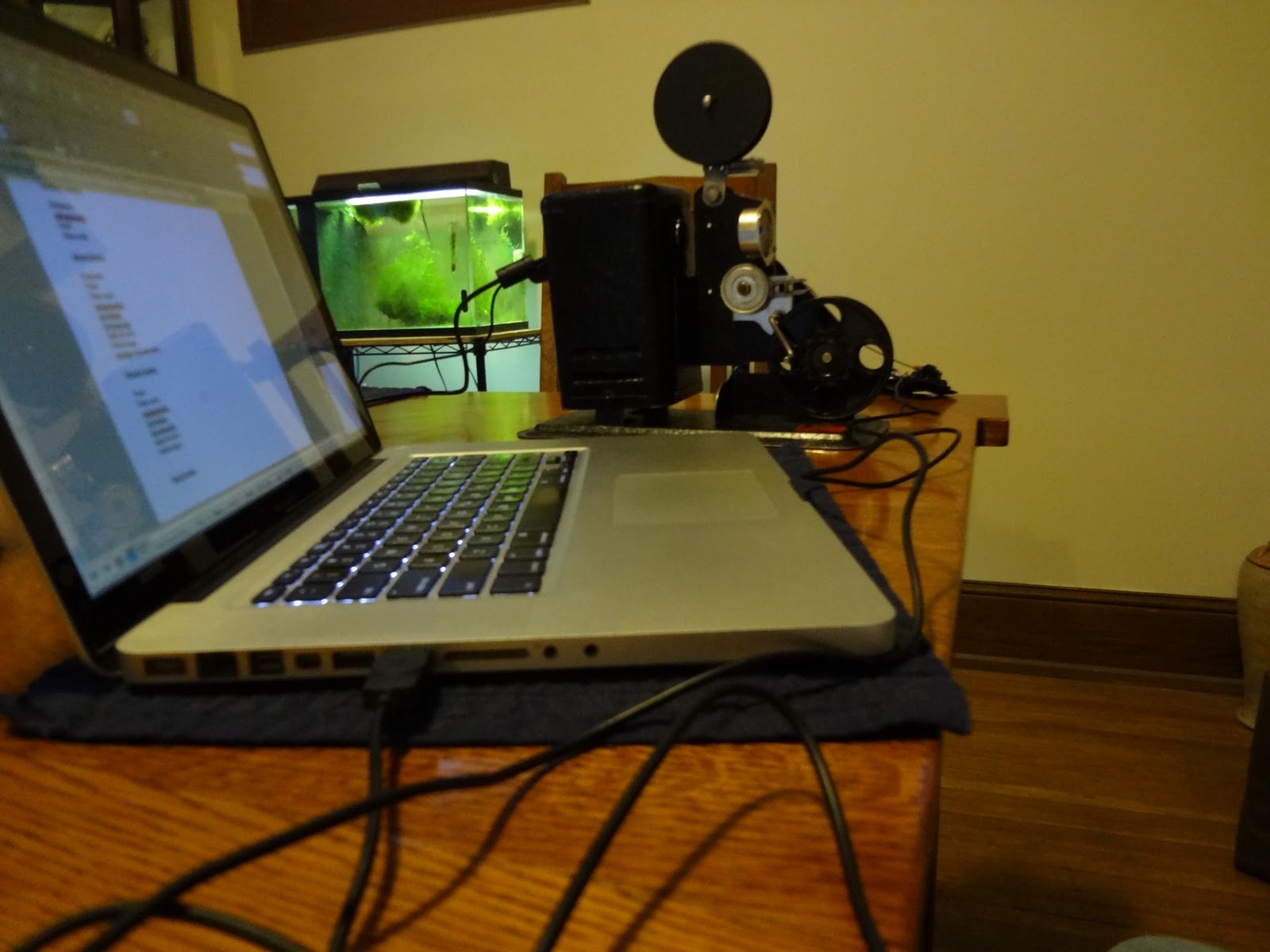 rashanaworks - blog: Hand-crank Projector Progress - Lindstrom