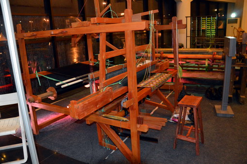 Alat Tenun Bukan Mesin (ATBM) ~ Budaya