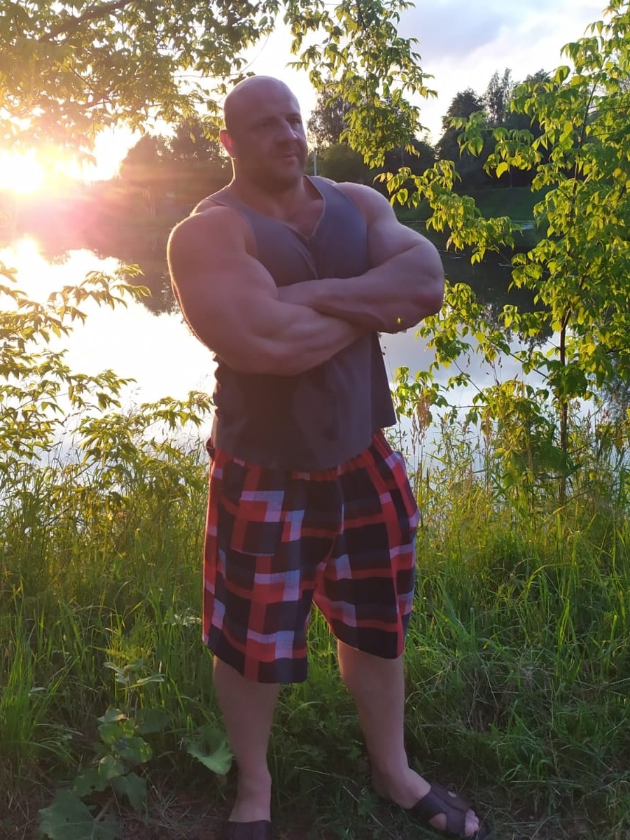 Muscle Lover: Russian musclebear Viktor Goncharov (2)