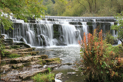 Capture the best moments......: Waterfall - Monsal Head