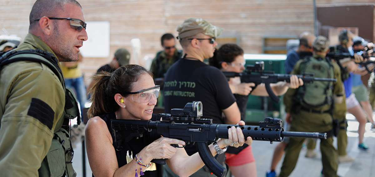 Caliber 3:la experiencia antiterrorista. - Revista Coma