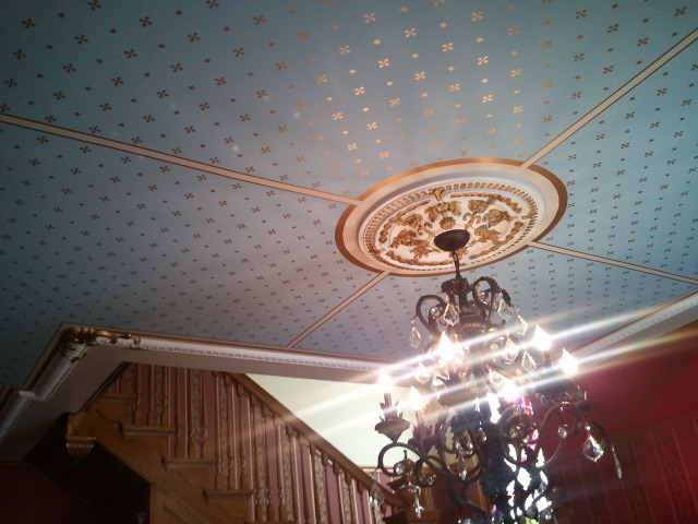 Our Victorian Home Restoration: Victorian ceiling - finally finished!