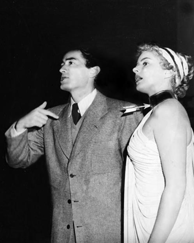 Ingrid Bergman Wearing Arrow Love Collar in the Deleted Dream Sequence ...