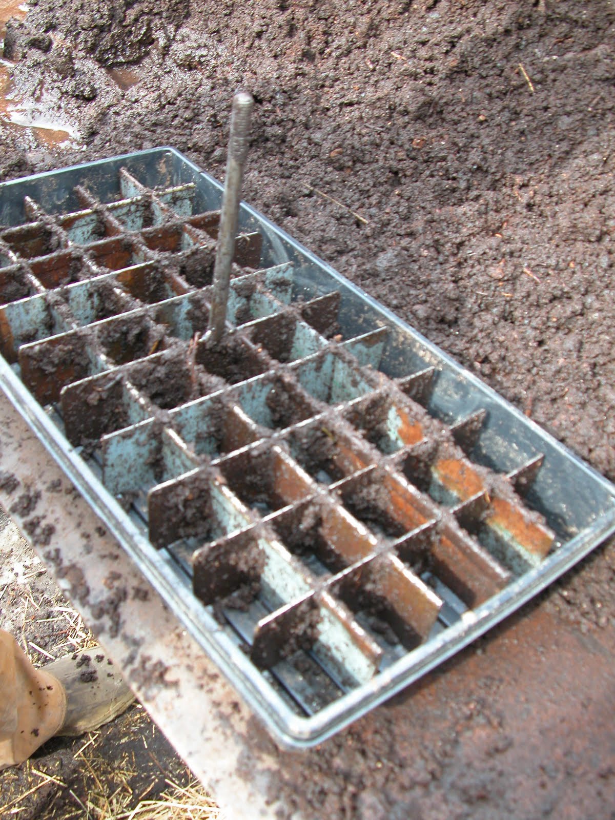 Little Flower Farm: 50 Soil Block Maker