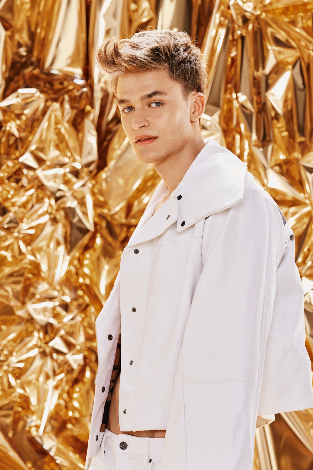 PNTM Cycle 8 4th Episode : Trampoline & Makeovers Photo Shoot - MforModels