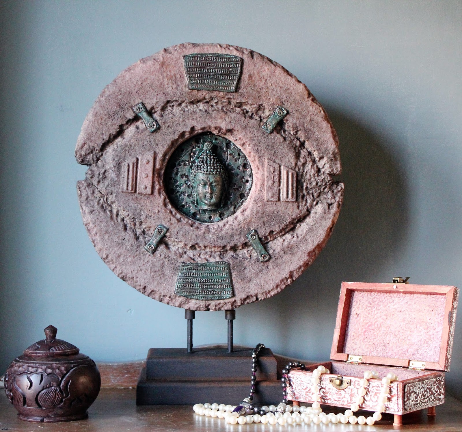 DREAMS OF VINTOPIA: Powertex Stone Art Magazine Piece