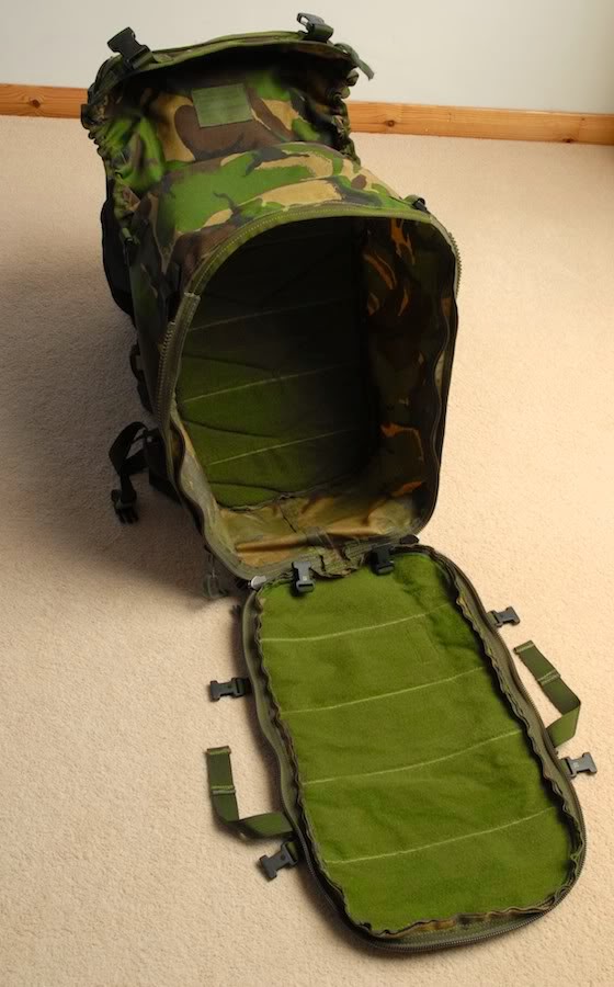 Webbingbabel: British Army Medical PLCE Daysack Rucksack DPM