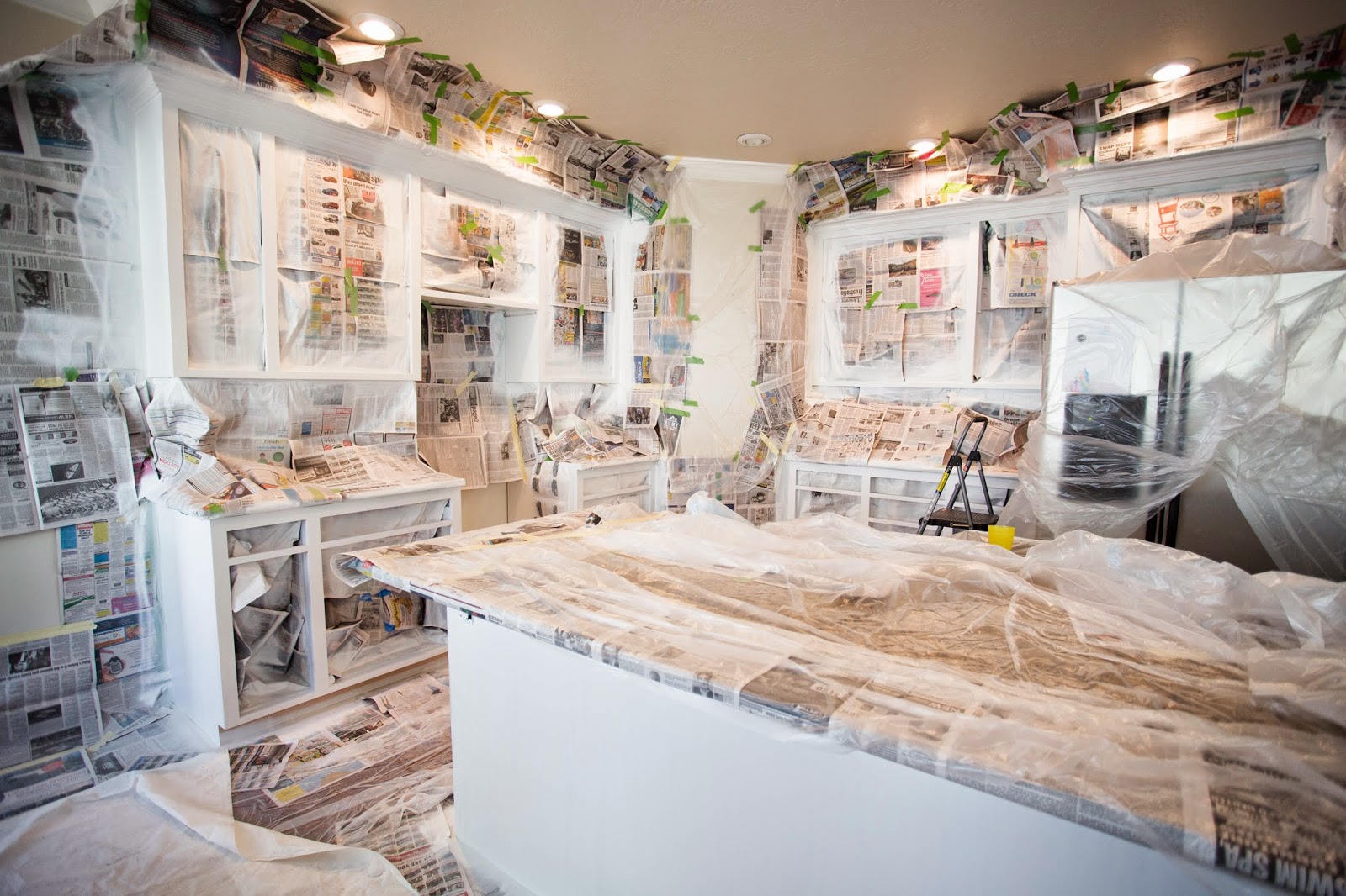 do it yourself divas: DIY How to Paint Kitchen Cabinets Like a Pro