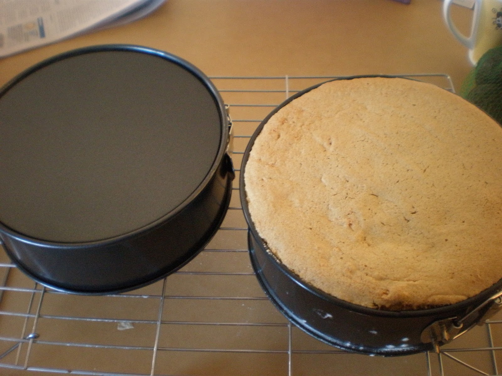 The InTolerant Chef ™: Summer Dreams... Basil and Peach Chiffon Cake