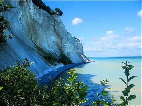 Mon Island Denmark ~ Entertainment-Enter