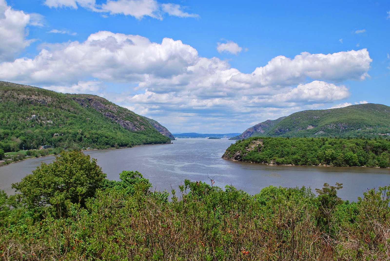 The Scratching Post: Wasting Your Time With A Photo Of The Hudson River