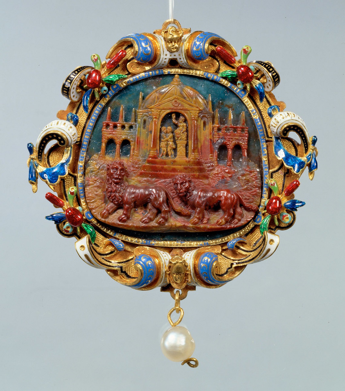 Spencer Alley: Modern Italian Cameos (in Vienna) by Known Artists