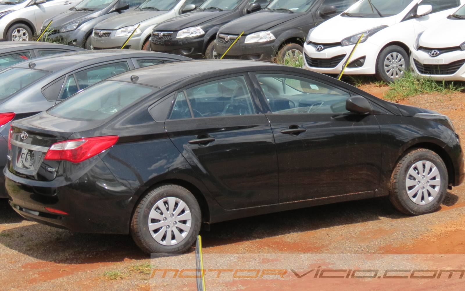 HB20 Sedan: preço de R$ 38.995 reais na versão básica e dados de consumo