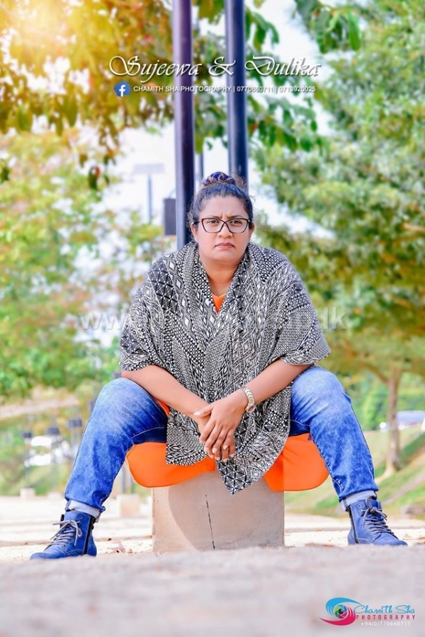 Duleeka Marapana with her Husband - Glamour photo shoot