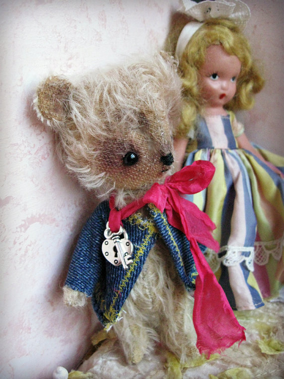 avabunny: Teddy bears and dollhouses