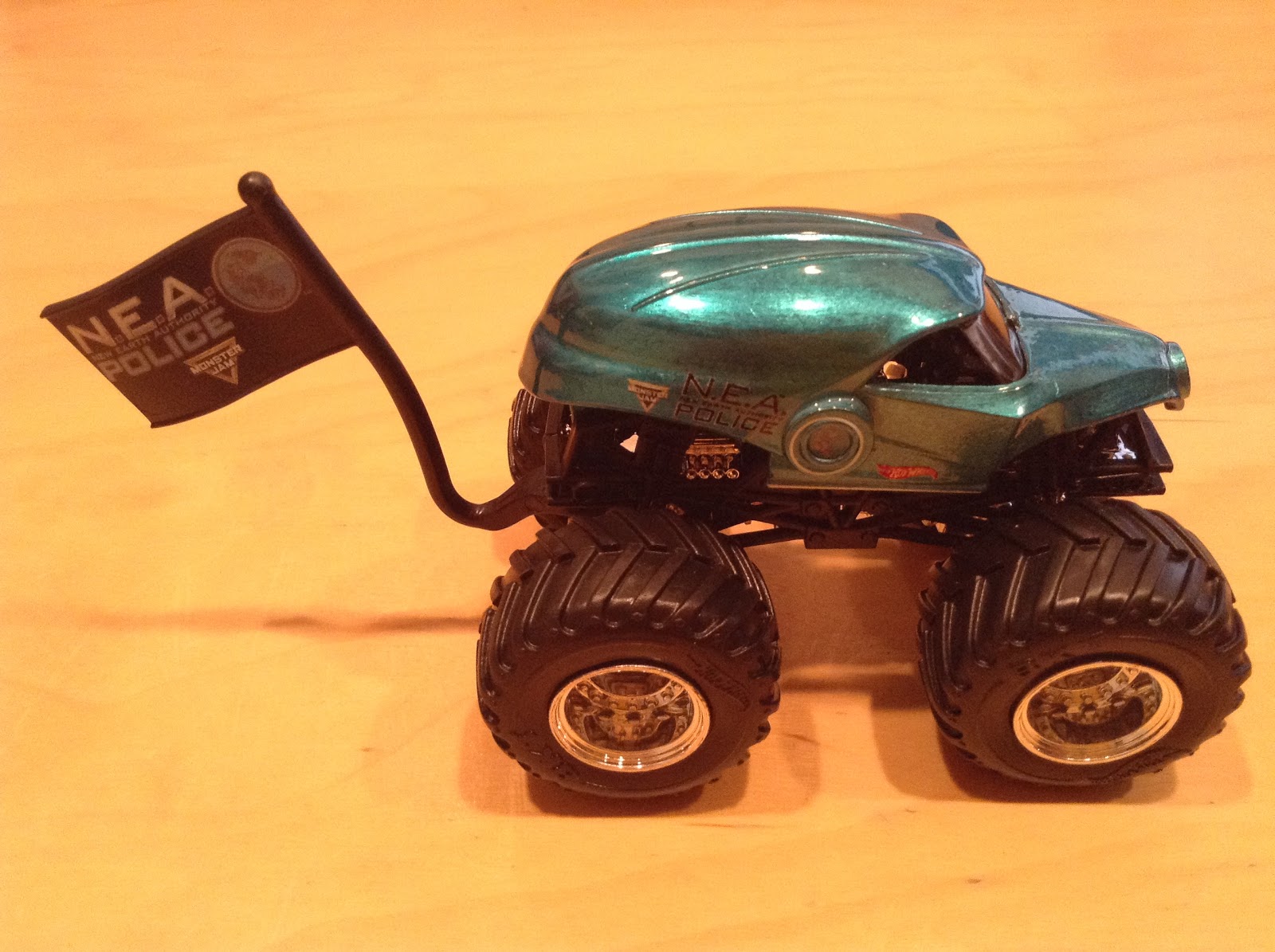 JULIAN'S HOT WHEELS BLOG: N.E.A. Police Monster Jam Truck (2017 Tour ...