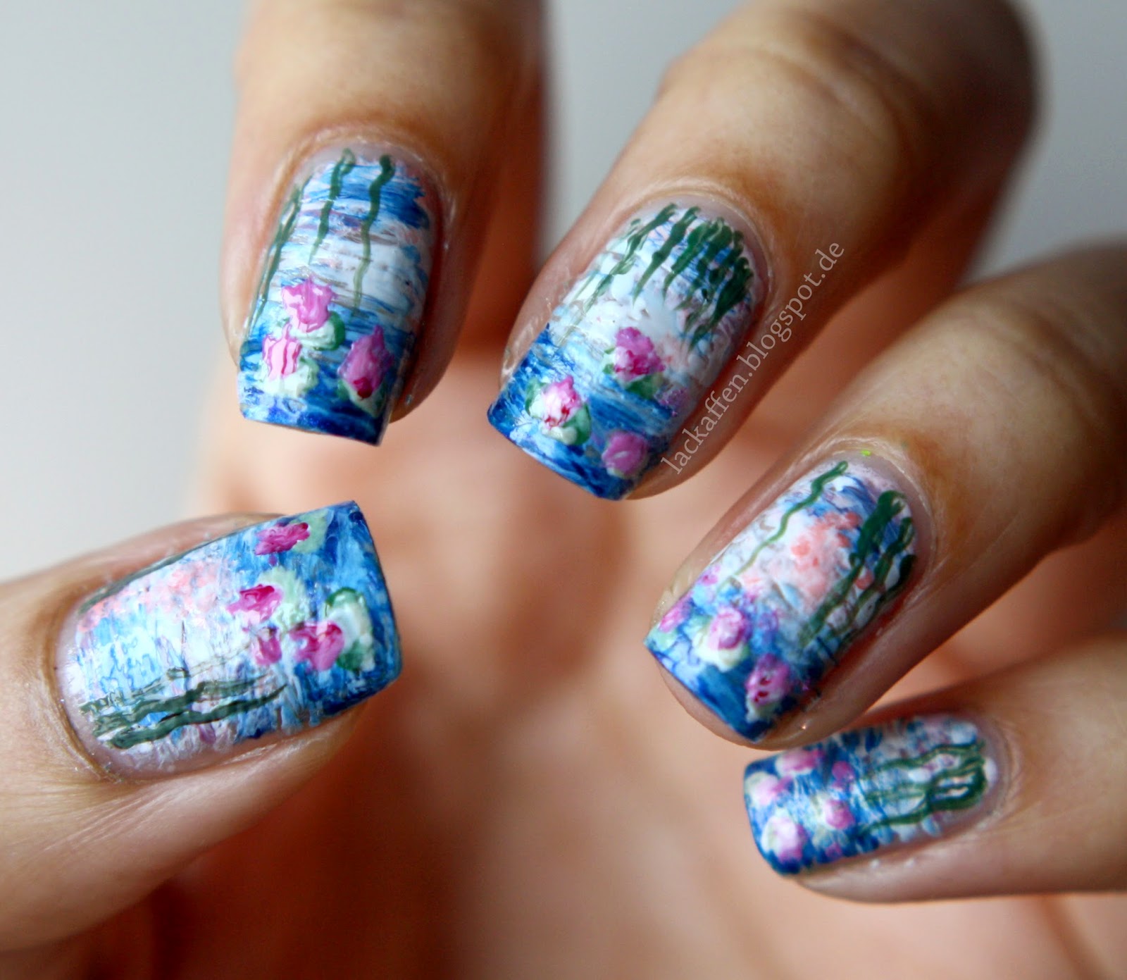 Lackaffen: Claude Monet inspired nail art