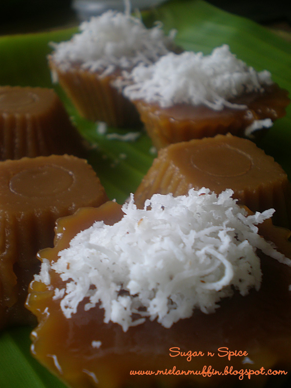 Sugar 'n' spice: KUEH KASWI