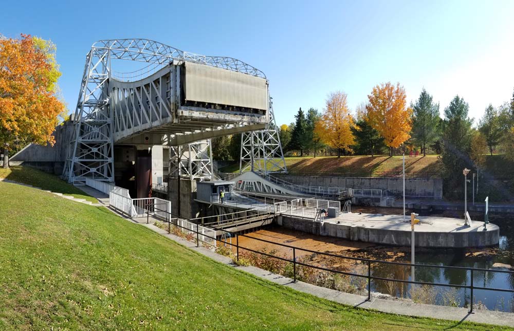 Toronto Grand Prix Tourist - A Toronto Blog: Kirkfield Lift Lock on the ...