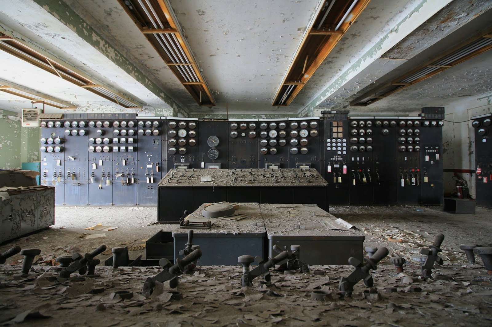 The Forgotten Past of New Jersey: Essex Generating Station