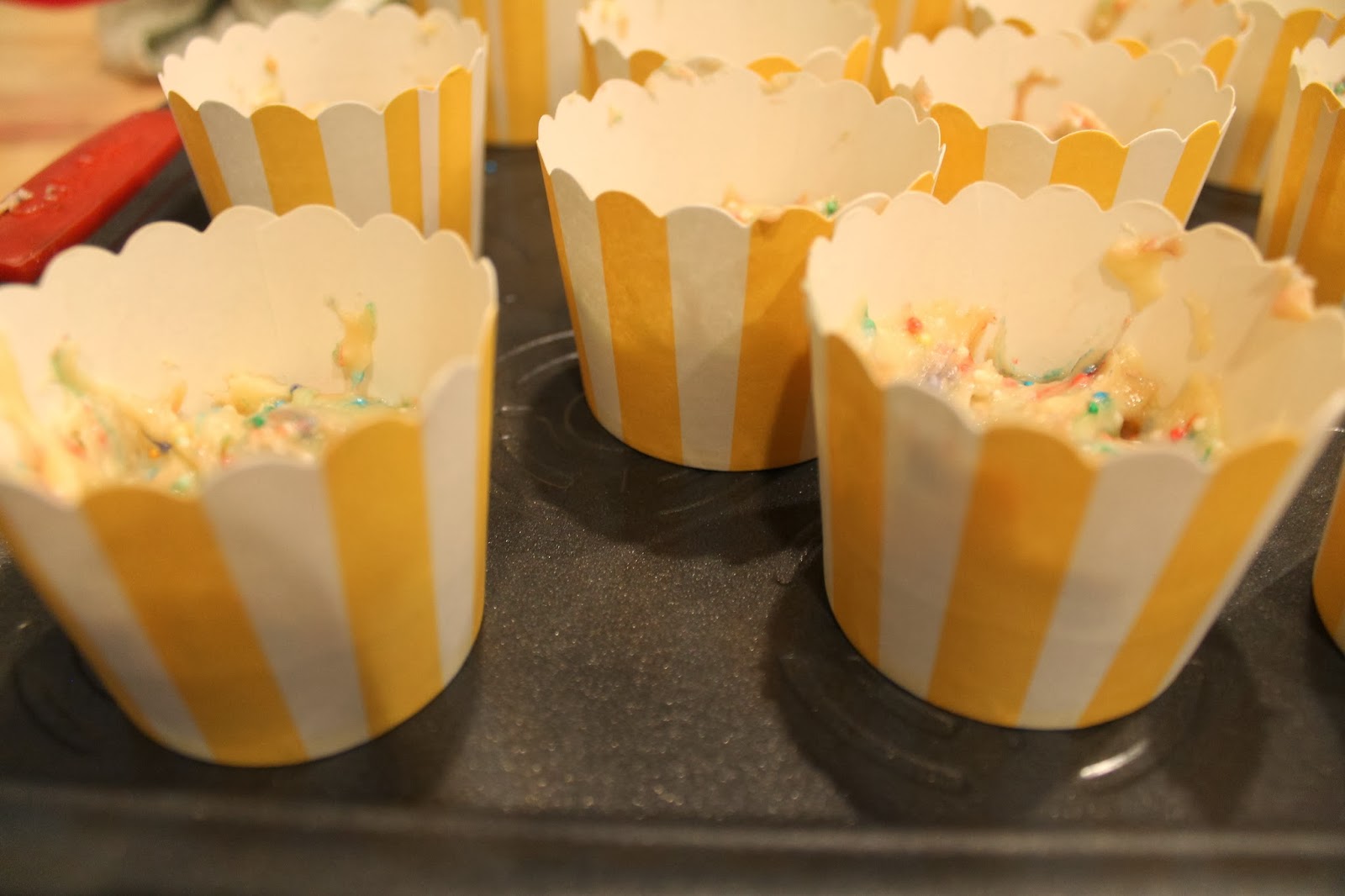 MGR & CMK: {Mini} Homemade Funfetti Cupcakes
