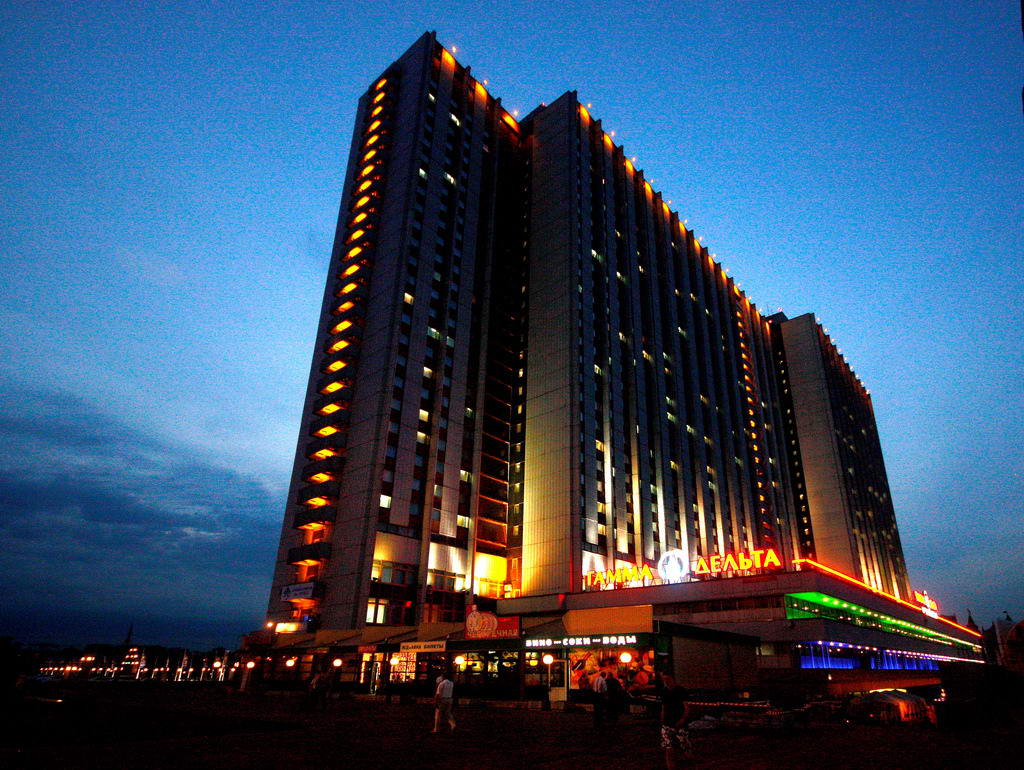 Top 10 Largest hotels in the world | toptenlist