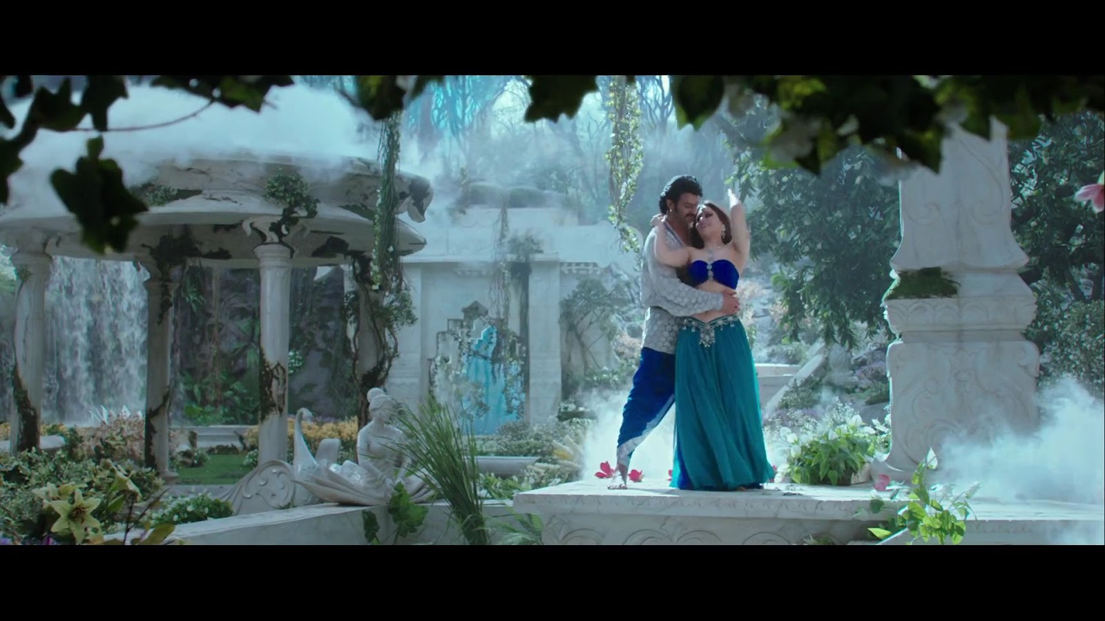 Indian Hot Actress Tamanna Bhatia Spicy Hottest Scenes From Bahubali