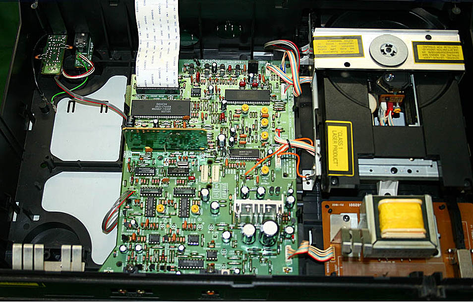 Denon DCD-820 - мультибитный ПКД на 2xPCM56P в Московском магазине ...
