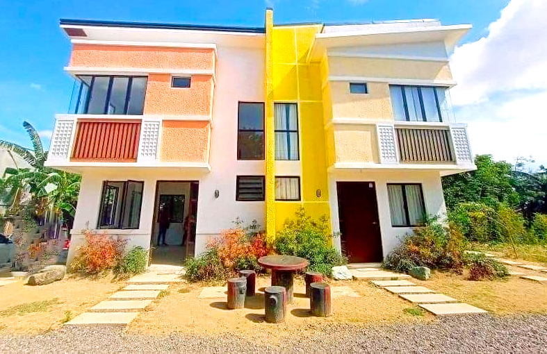 Villaggio Enclave Duplex Model - General Trias Cavite - REALTRUSTPH ...