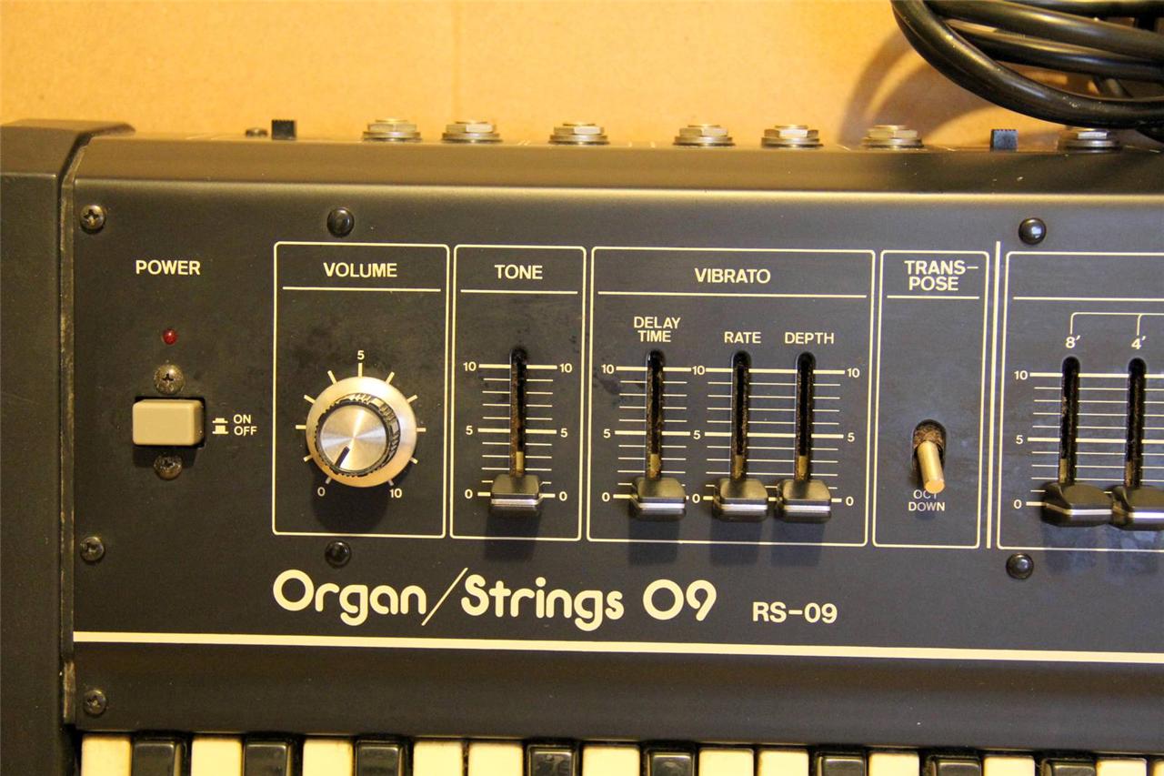 MATRIXSYNTH: Vintage Roland RS 09 Organ/Strings SN 885542