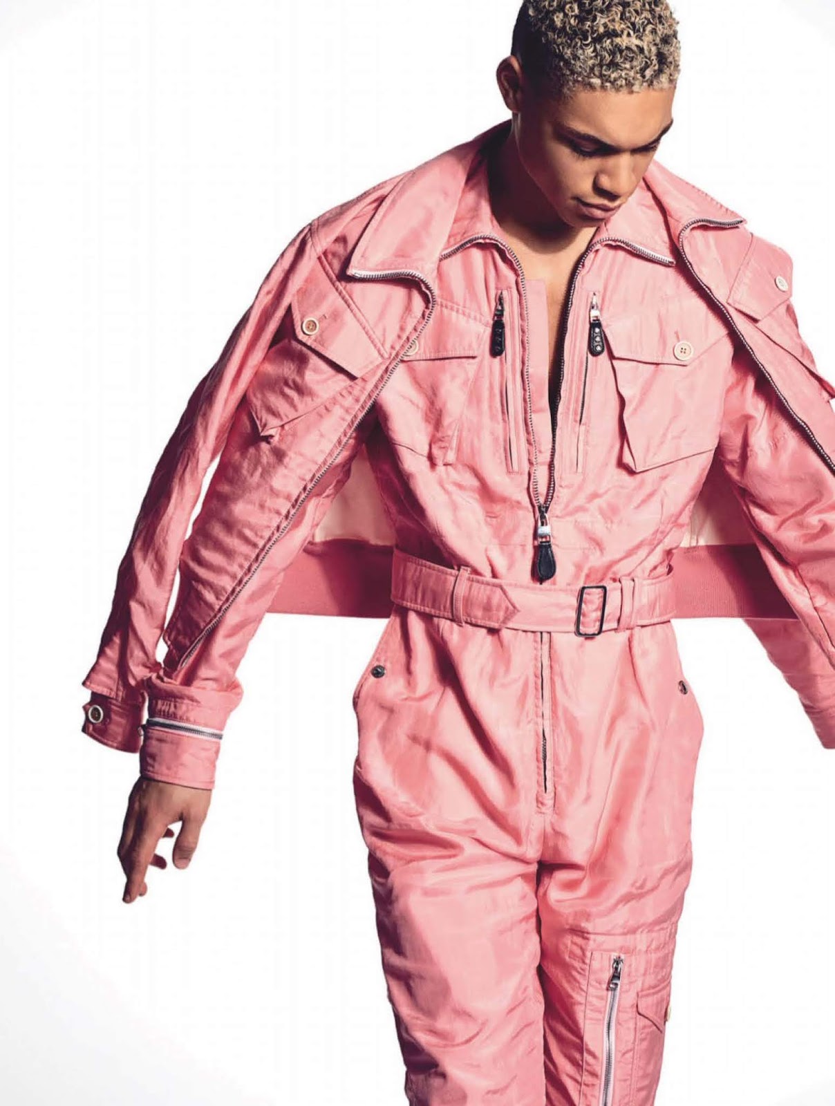 Brian Whittaker y Elliot Meeten en las mejores looks de primavera para ...