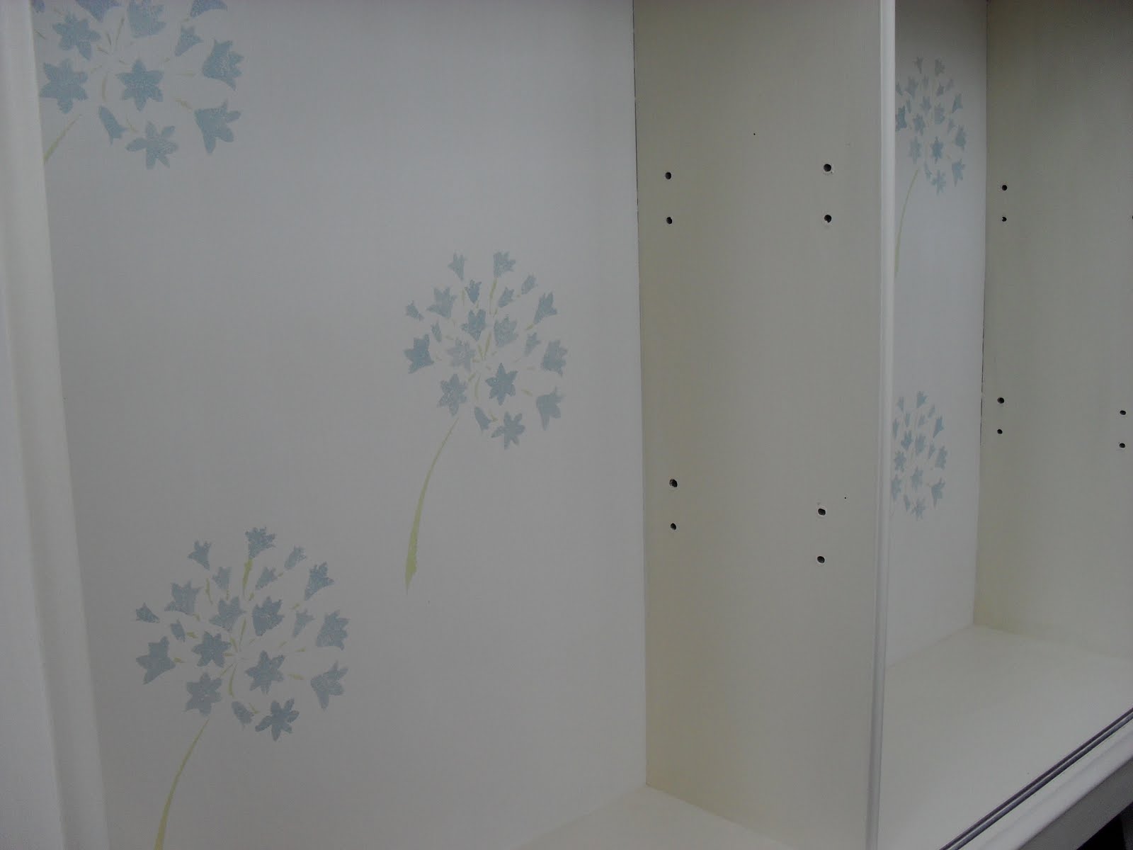 Coach House Crafting on a budget: Sideboard makeover