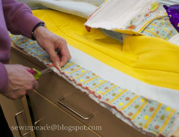 Sew in Peace: Strippy Flannel Baby Quilt
