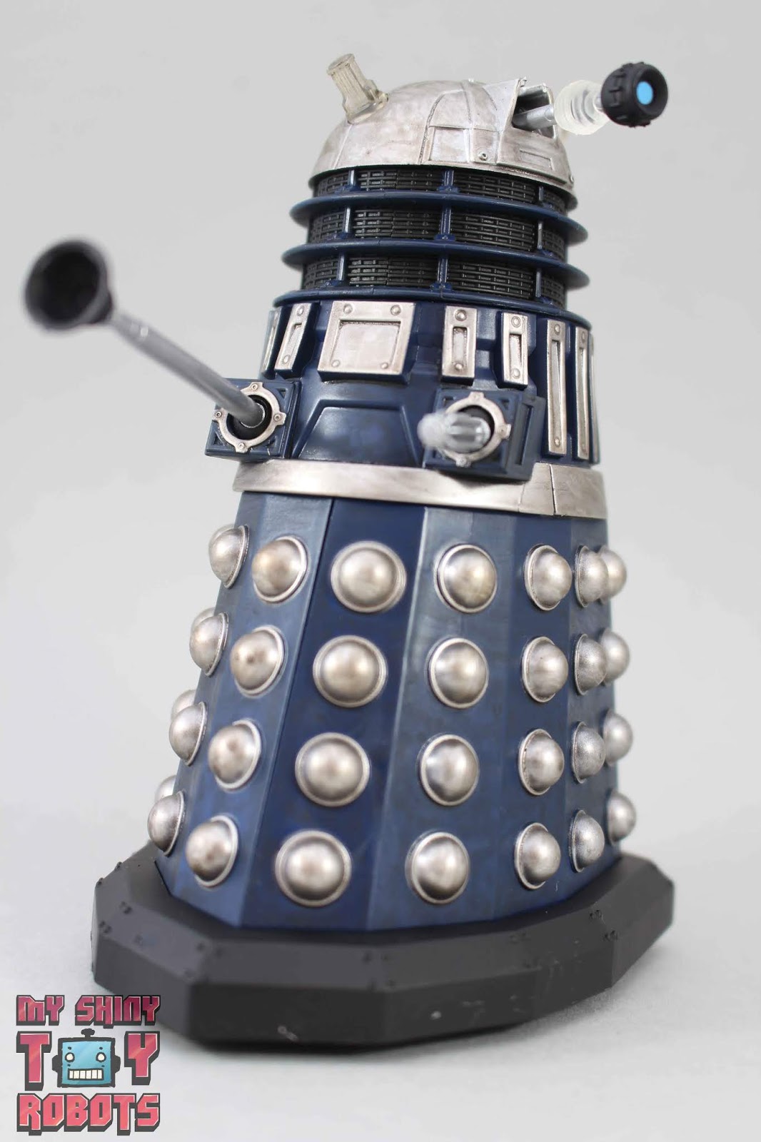 My Shiny Toy Robots: Toybox REVIEW: Doctor Who Eighth Doctor & Dalek ...