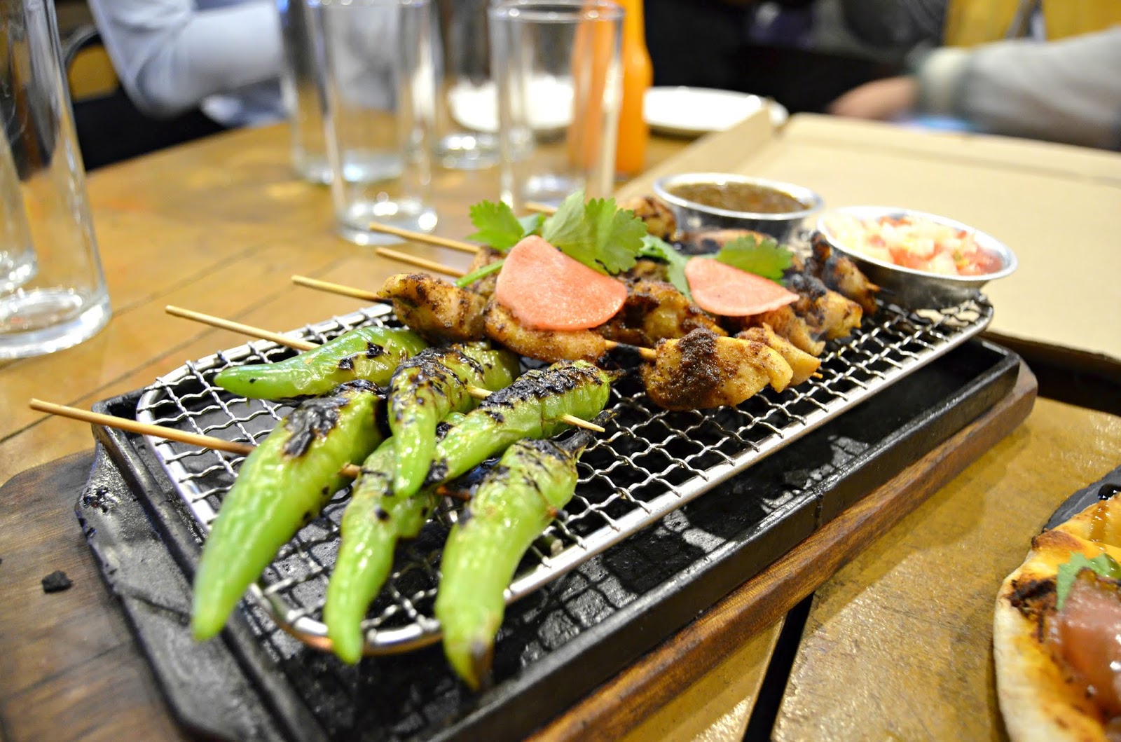 The Bandwagon Chic: The Plato Experience