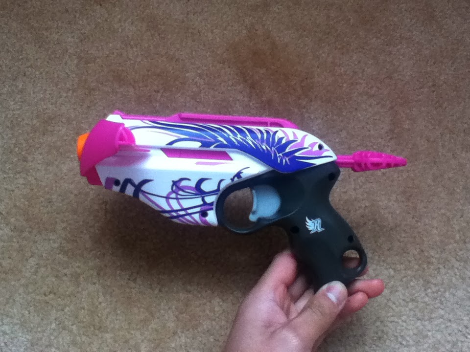 Outback Nerf: Nerf Rebelle Pink Crush Review (20m Aus Grey Trigger)