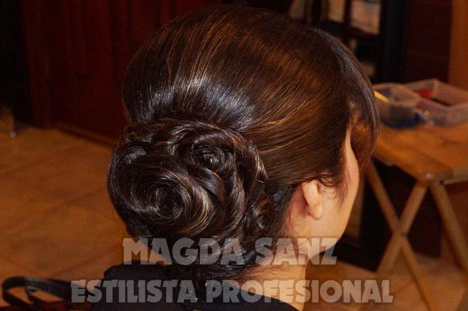 Peinados para bodas y XV años: Peinado en forma de chongo