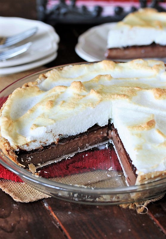 Nanny's Old-Fashioned Chocolate Pie | The Kitchen is My Playground
