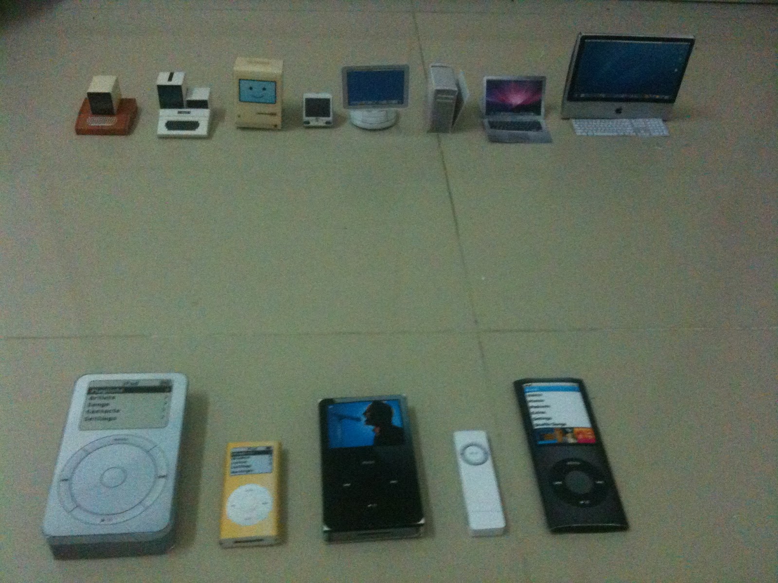 Adventure. Art. Engineering.: [Discontinued] Papercraft Project: Apple ...